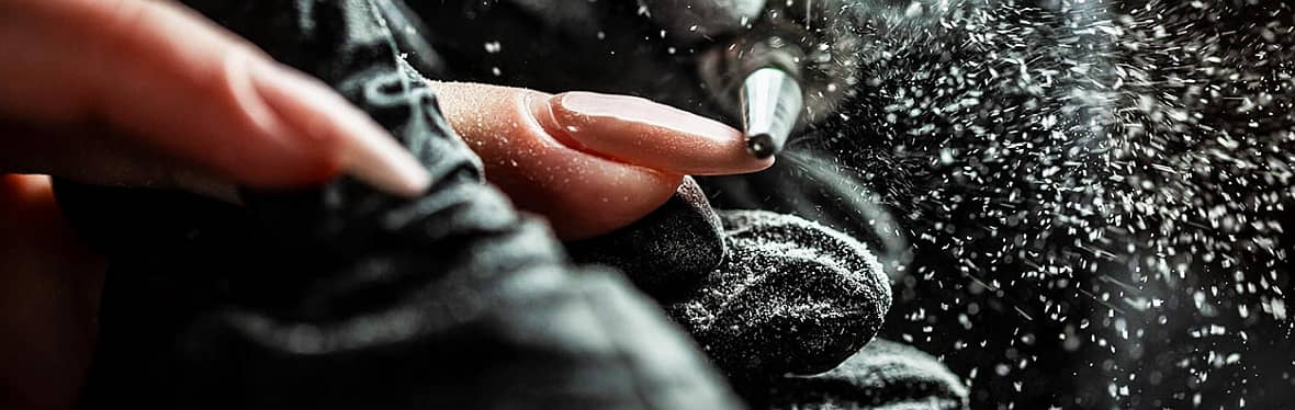 ΟΝΥΧΟΠΛΑΣΤΙΚΗ - ΠΟΔΟΛΟΓΙΑ - ΚΑΛΛΩΠΙΣΜΟΣ ΝΥΧΙΩΝ - ΙΕΚ ΔΕΛΤΑ